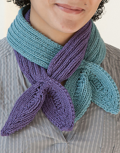 Ravelry: Posh Neck Scarf pattern by Classic Elite