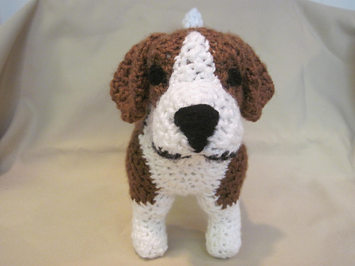 Ravelry: Beagle pattern by Christine Lucas