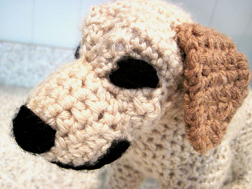 Ravelry: Labrador Retriever pattern by Christine Lucas