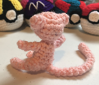 Ravelry: Mini Mew pattern by Amanda Stokes