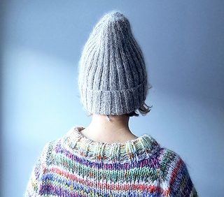 Ravelry: HOLLY hat pattern by Maria Loefstedt
