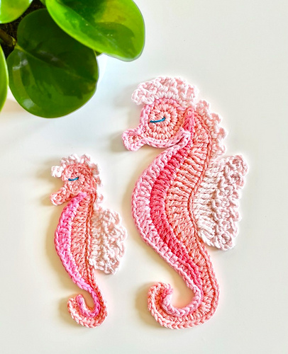 Ravelry: Seahorse Fantasy Appliques Wall Hanging pattern by Linda Maria