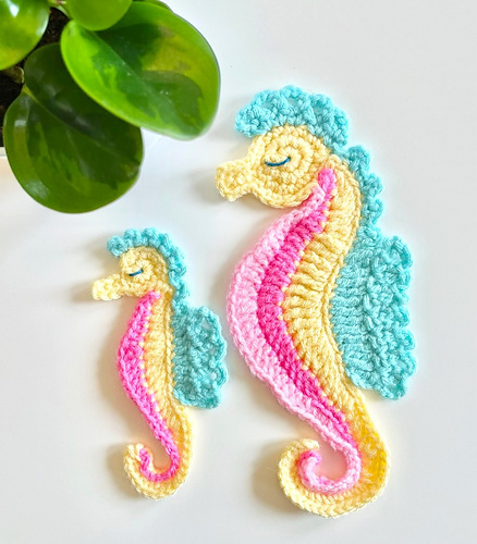 Ravelry: Seahorse Fantasy Appliques Wall Hanging pattern by Linda Maria
