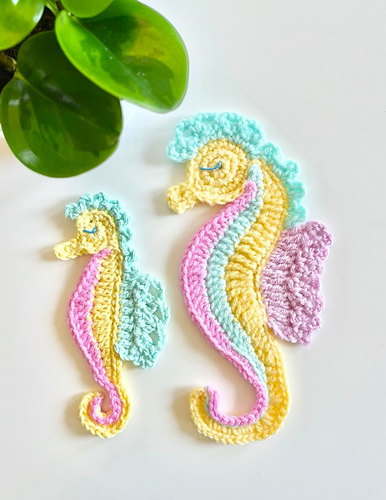 Ravelry: Seahorse Fantasy Appliques Wall Hanging pattern by Linda Maria