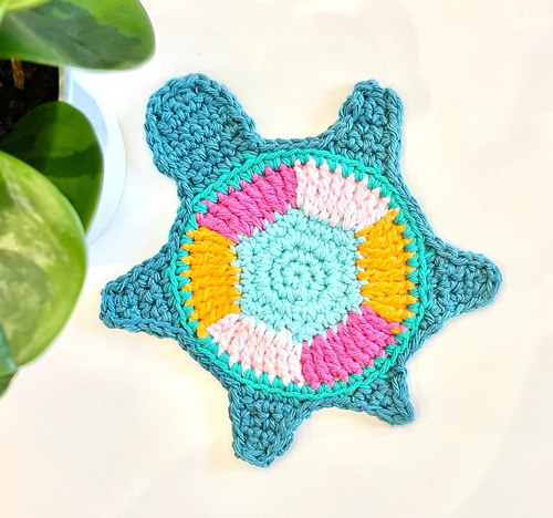 Ravelry: Tropical Sea Turtle Coaster pattern by Linda Maria