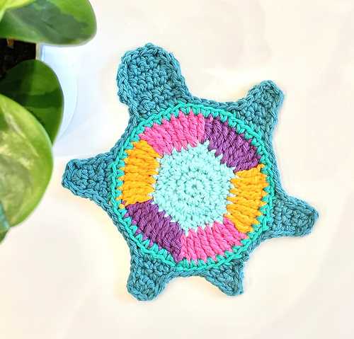 Ravelry: Tropical Sea Turtle Coaster pattern by Linda Maria