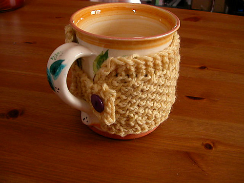 Ravelry: The Mug Snug pattern by Erica Jackofsky (Fiddle Knits & 1 More ...