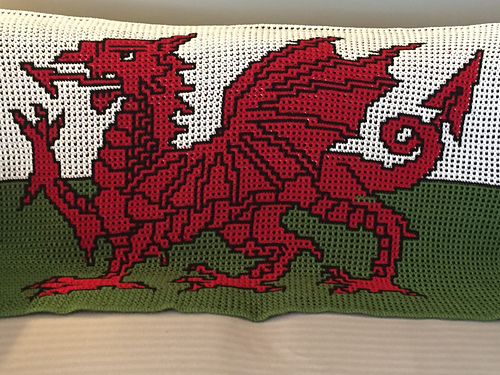 Ravelry: Welsh dragon pattern by Svetlana Rogatykh
