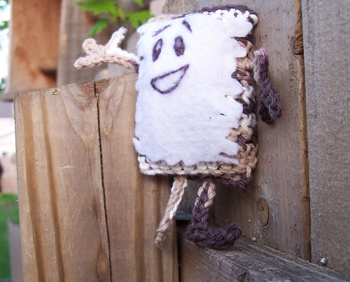 Ravelry: Mini-Wheat pattern by Yhsla Jones