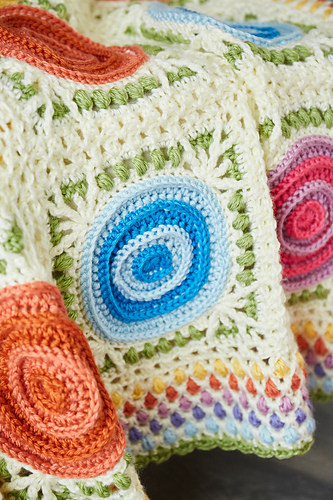Ravelry: Sugar & Spice Throw pattern by Rosina Plane
