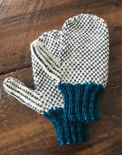 Ravelry: Awesome Mittens pattern by Shannon Hathaway