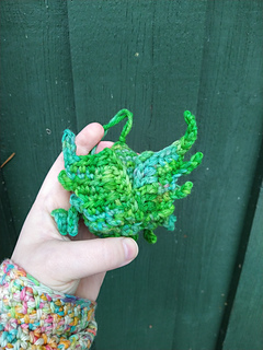 Ravelry: Shantilee's Cthulhu Egg Cozy