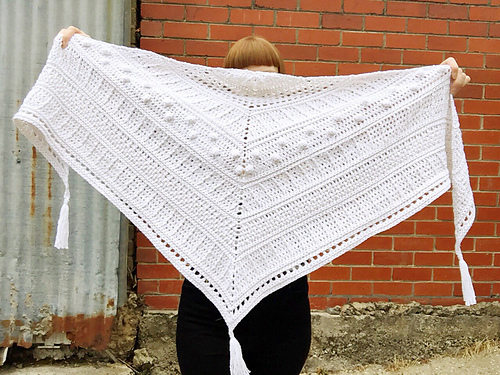 Ravelry: Altair Shawl pattern by Shara Made