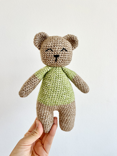Ravelry: Lars the Teddy Bear Plushie pattern by Sharon Facey