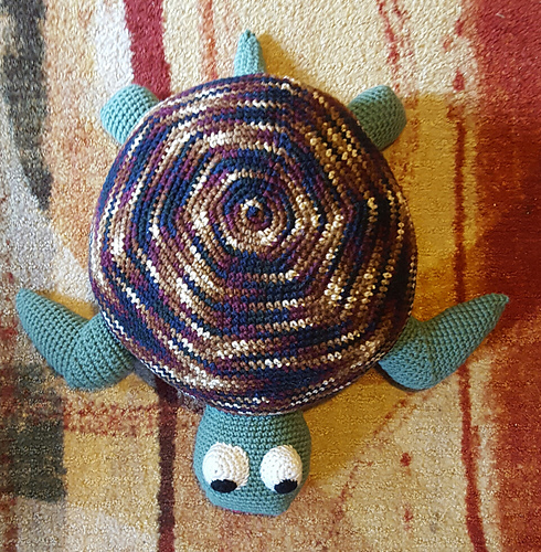 Ravelry: Turtle Pillow pattern by Sonea Delvon