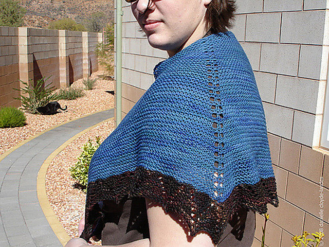 Ravelry: Reading Shawl aka The 'Stay Put' Shawl pattern by Danielle Landes