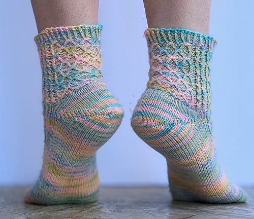 Ravelry: Edgy Socks pattern by Sheila Bond
