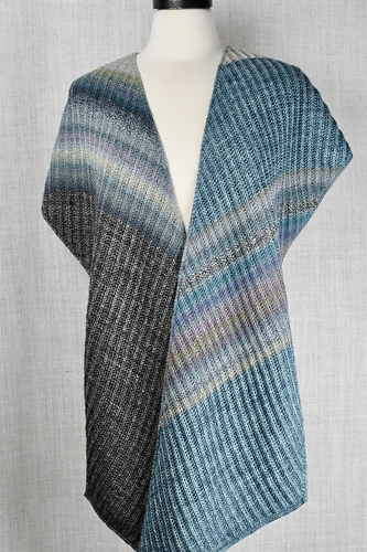 Ravelry: LA GRANDE pattern by Shellie Anderson