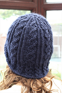 Ravelry: Shellous' Vendemmia Beanie