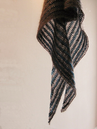 Ravelry: Happy Half Moon pattern by Susan Ashcroft