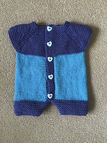 Ravelry: Little Babbity Baby Romper pattern by marianna mel