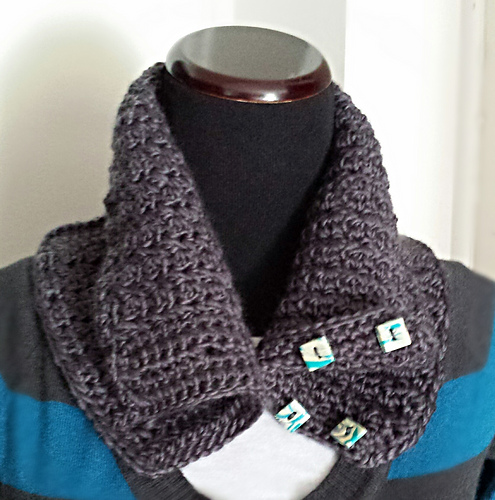 Ravelry: Button it your way cowl pattern by Krista Short