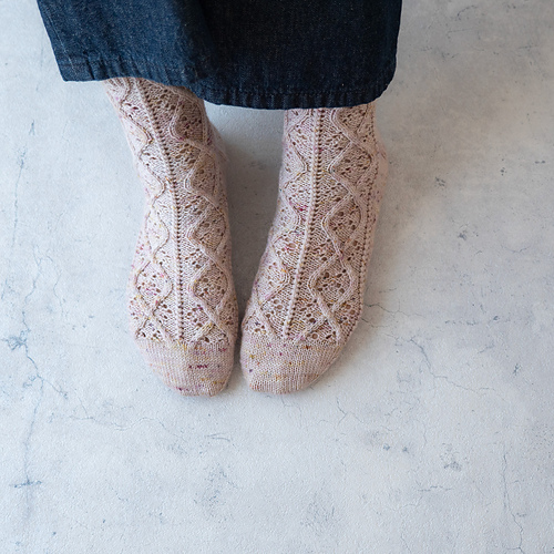 Ravelry: Asterism pattern by Yucca
