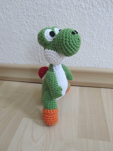 Ravelry: Yoshi pattern by Jessica Kneffel