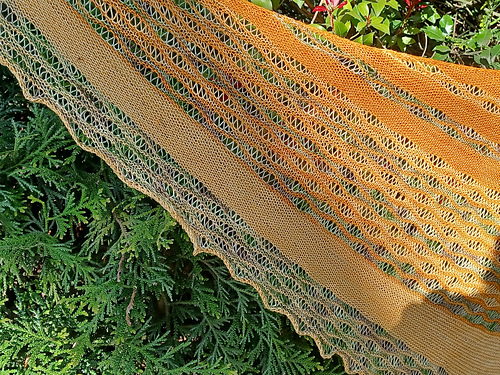 Ravelry: Girlfriend Shawl pattern by Melanie Mielinger