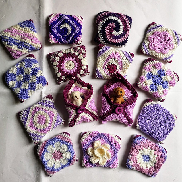 Ravelry: Silvi3's Small Granny Square Pouches