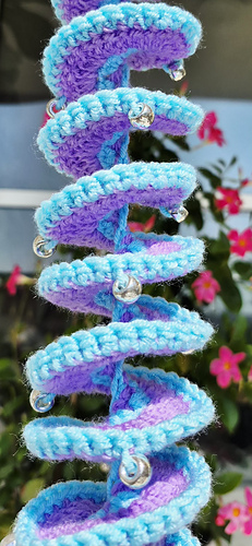 Ravelry: Wind Spinner pattern by Silvicode