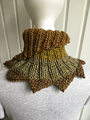 Ravelry: Rough Edges Cowl pattern by Vicki Mikulak