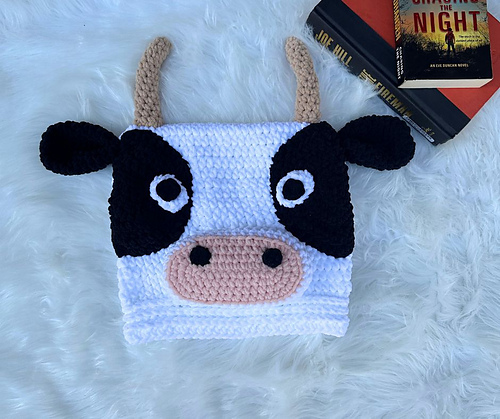Ravelry: Connie Cow Foot Warmer pattern by Melanie Jane