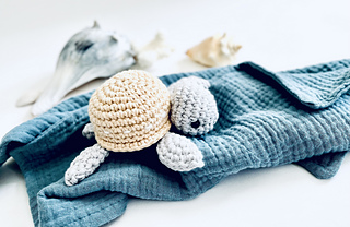 Ravelry: Baby Sea Turtle pattern by Sincerely Sarah NC