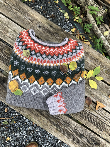 Ravelry: Topptur genser pattern by Siri Veiseth
