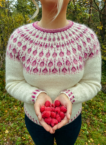 Ravelry: Raspberry Sweater (Fjallalopi) pattern by Sisu Knitwear