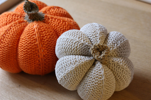 Ravelry: Pumpkins pattern by Ira Storozhenko