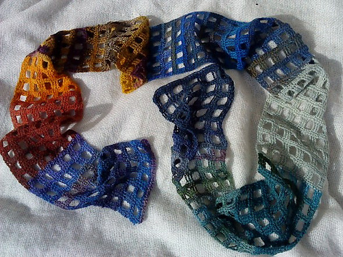 Ravelry: Windowpane Scarf pattern by Adrienne Lash