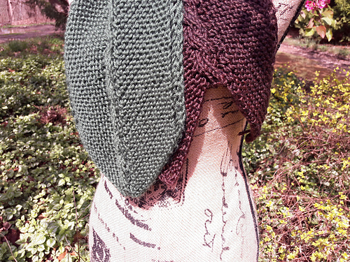 Ravelry: Half-Elf Ranger Scarf pattern by Karen Moffett