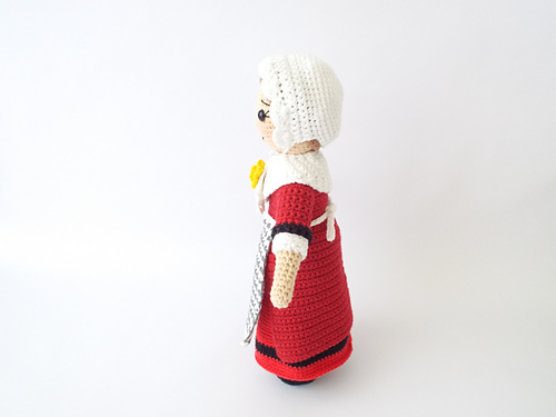 Ravelry: Gwen the Welsh Doll pattern by Victoria Kairis