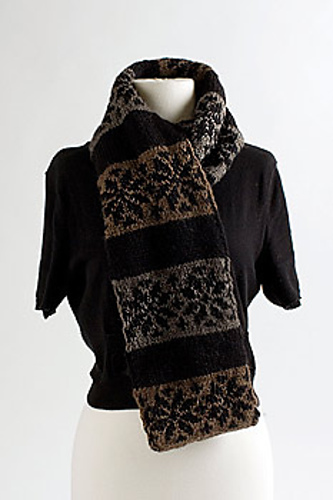 Ravelry: Snowflake Scarf pattern by Eunny Jang