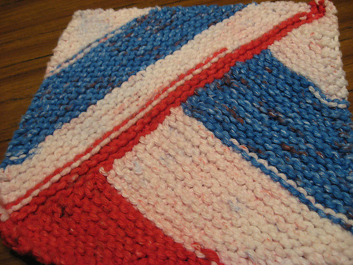 Ravelry: Multidirectional Diagonal Dishcloth pattern by NightlyKnitter