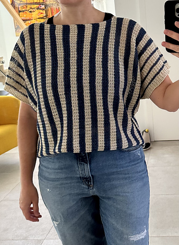 Ravelry: Hae tee pattern by aegyoknit, by Karoline Skovgaard Bentsen