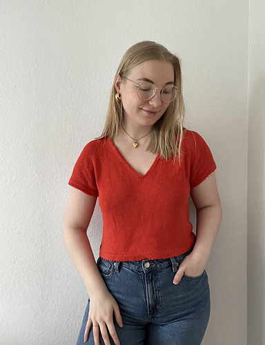 Ravelry: Chloe Tee pattern by Solvara Knitwear