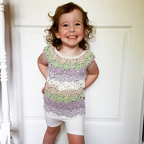 Ravelry: Rounded Yoke Falling Fans Top (Child) pattern by Dorianna Rivelli