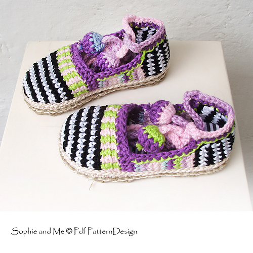 Ravelry: Girl's Happy Scrap Slippers pattern by Sophie and Me-Ingunn ...