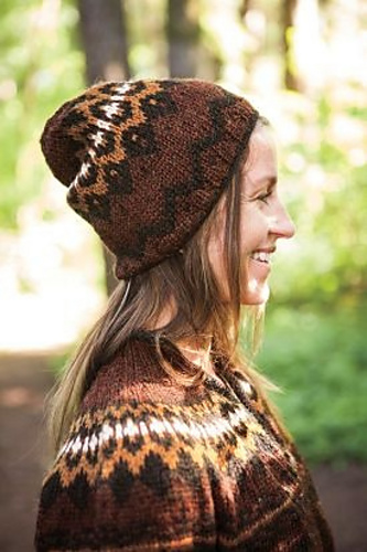 Ravelry: Ambers Pullover pattern by Maureen Moody