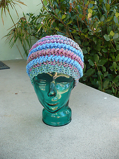Ravelry: Bumpy Circles Hat pattern by Leah Fales