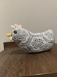 Ravelry: African Flower Granny Square Hen pattern by Rebecca from ...