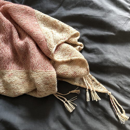 Ravelry: Augustina Peach pattern by Paule TB